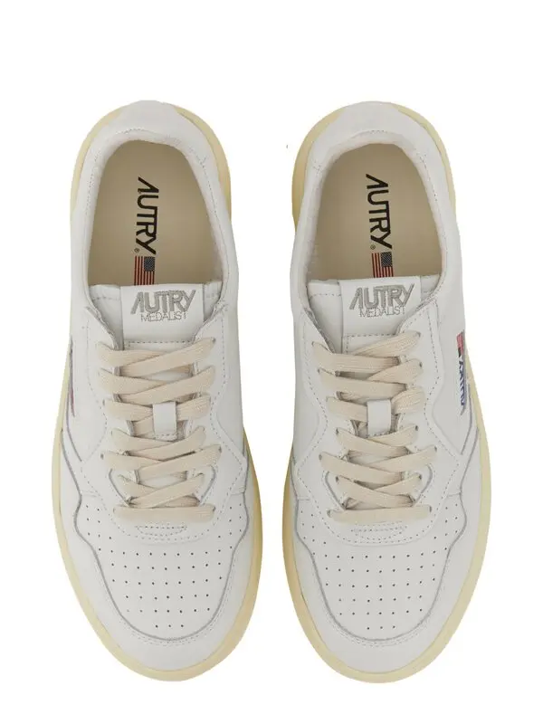AUTRY Sneaker "medalist Low