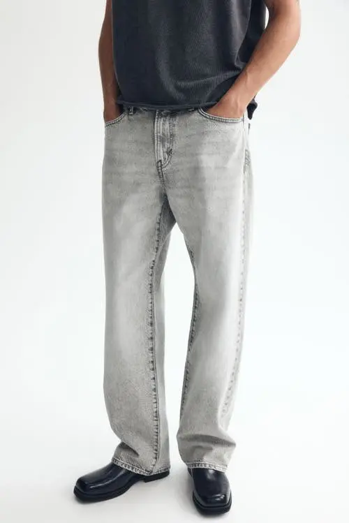 H&M Relaxed Fit Straight Leg Denim Jeans - Light Denim Gray