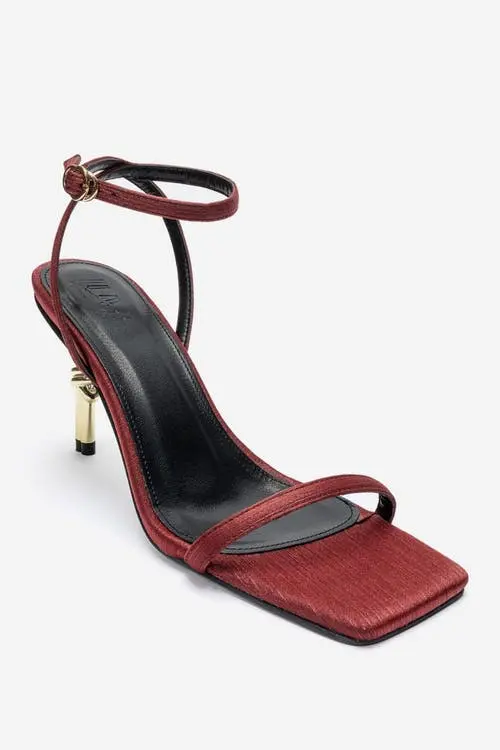 PROLOGUE SHOES Sone Stiletto Ankle Strap Sandal - Dark Red