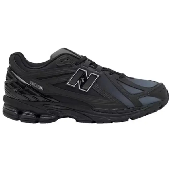 NEW BALANCE 1906r Sneakers
