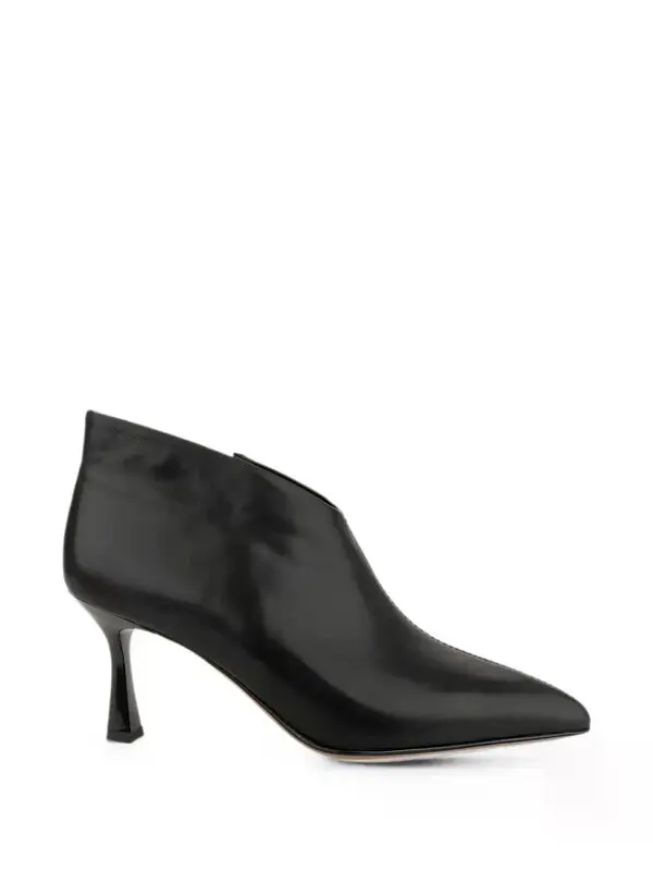 LINDA BAUMANN Pointed-toe Ankle Boots - Black