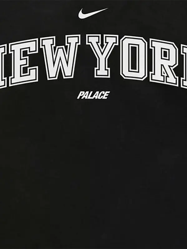 PALACE X Nike New York T-shirt