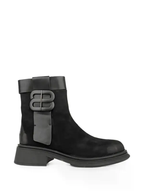 LINDA BAUMANN Buckle-detail Panelled Ankle Boots - Black
