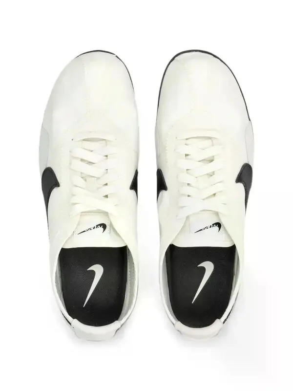 Nike Logo-patch Panelled Sneakers