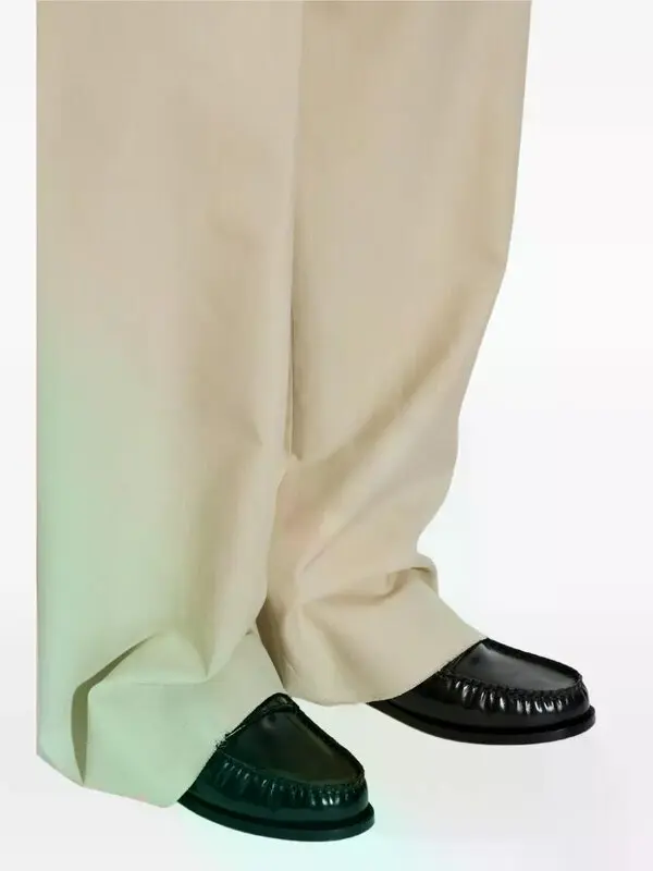 ALOHAS Rivet Leather Loafers