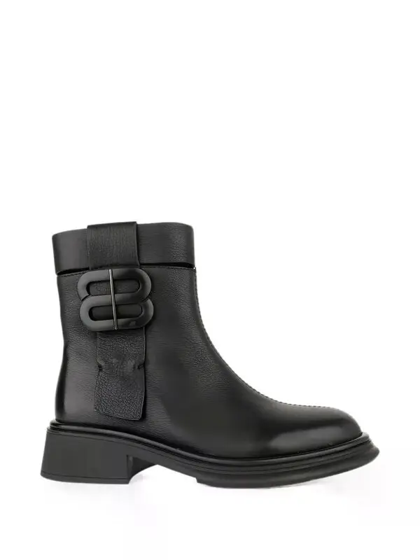 LINDA BAUMANN Buckle-detail Leather Boots - Black