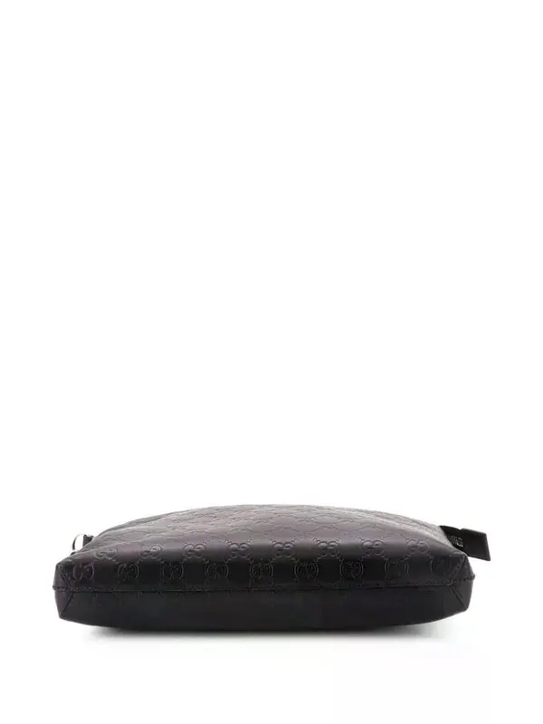 Gucci Signature Soft Wristlet Clutch Bag