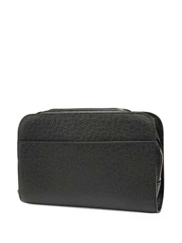 LOUIS VUITTON Taiga Leather Pochette Baikal Clutch Bag