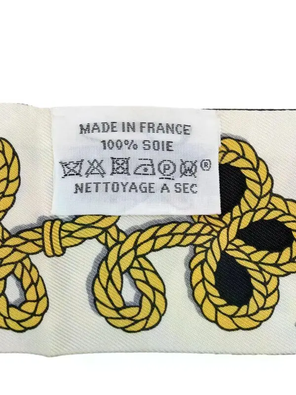 Hermès 2000-2026 Galons Et Brandebourg Silk Twilly Scarf Scarves - Black