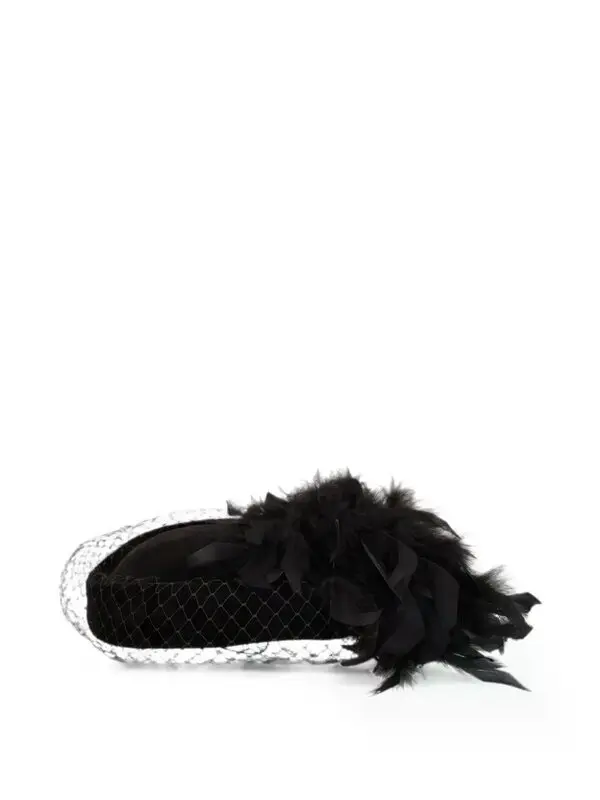 Vintage Feather-embellished Veiled Hat