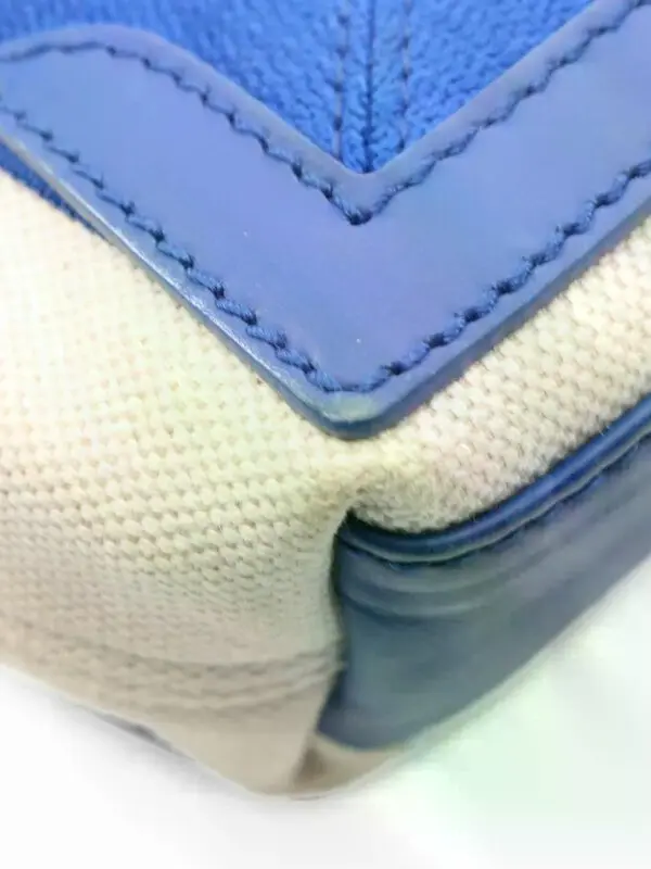 Balenciaga 2010s Navy Cabas Tote Bag - White