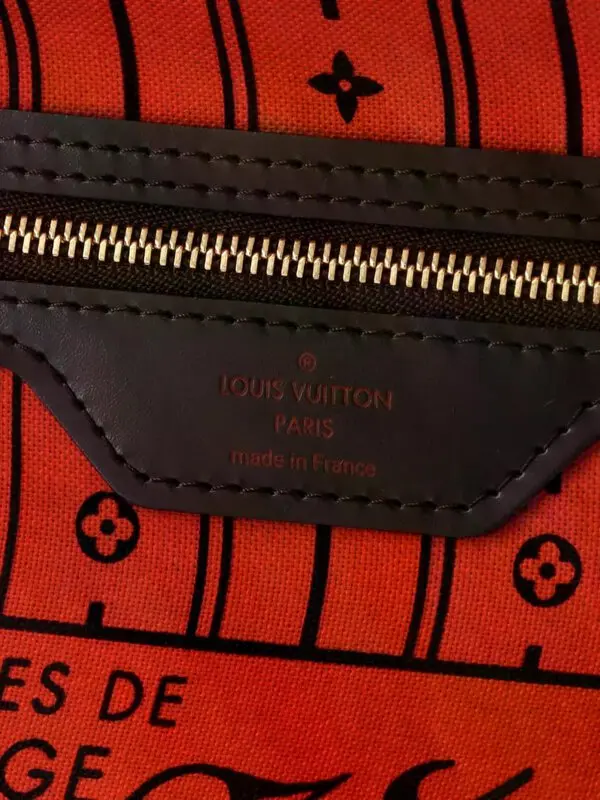 LOUIS VUITTON Neverfull Damier Mm Tote Bag
