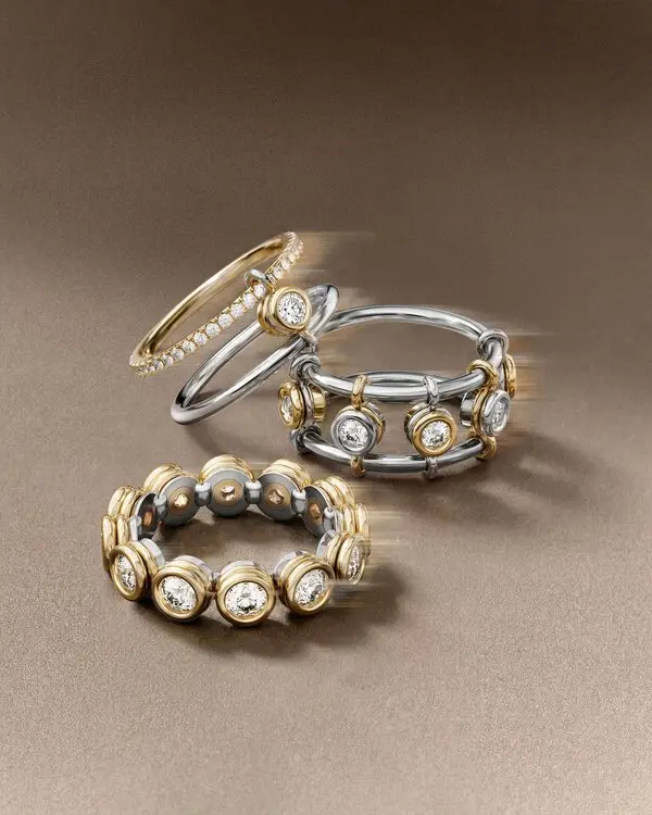CHELSEA GABRIELLE Diamond Bezel Éterne Ring