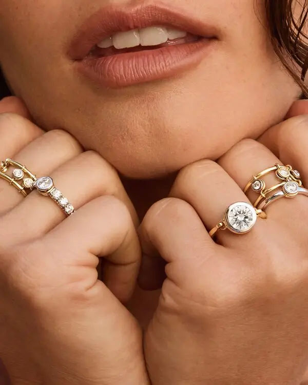 CHELSEA GABRIELLE Diamond Momentum Originé Ring
