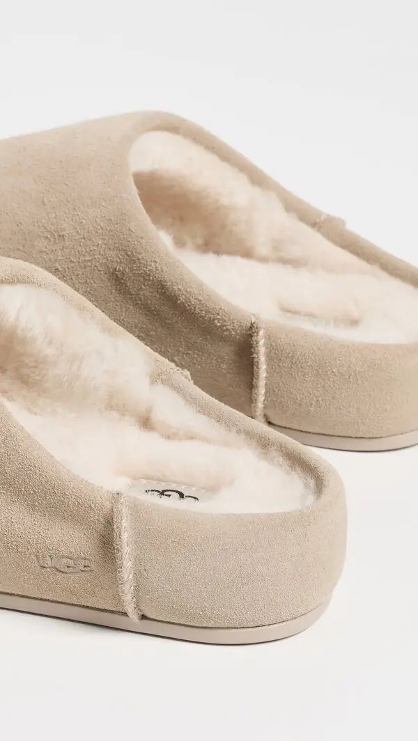 UGG Elea Slip-ons