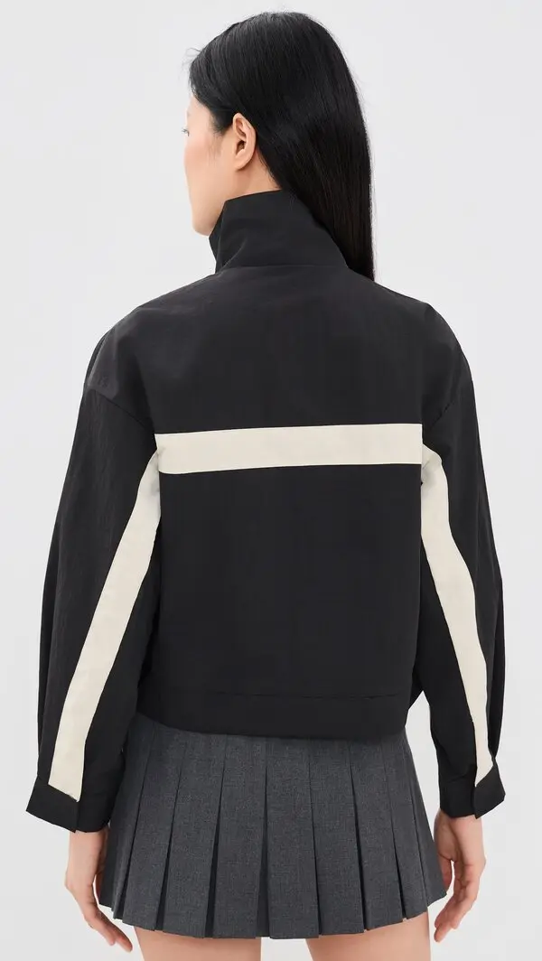 Lioness Essential Windbreaker