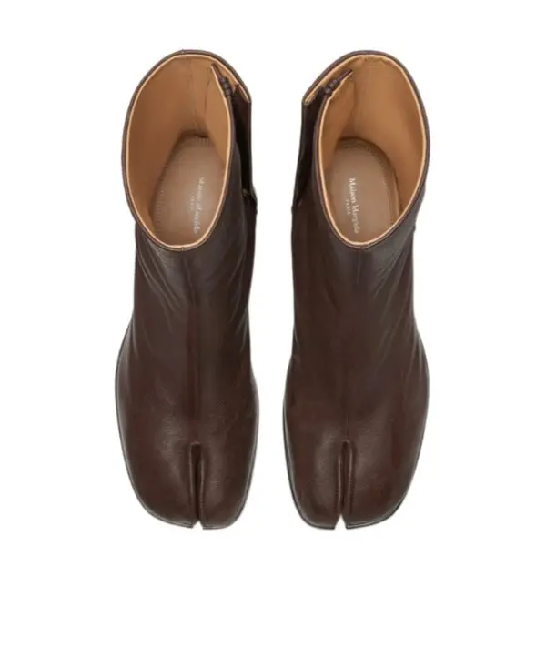 MAISON MARGIELA Tabi Ankle Boots