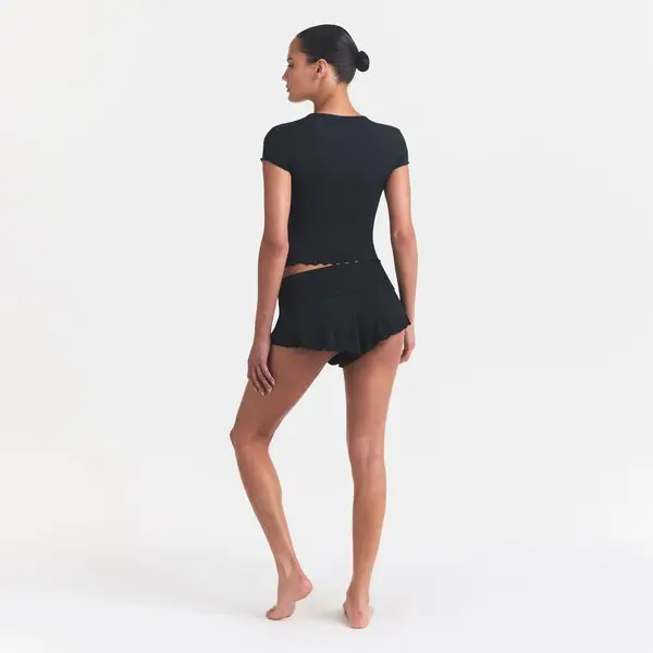SKIMS Sleep Henley And Foldover Short Set | Black