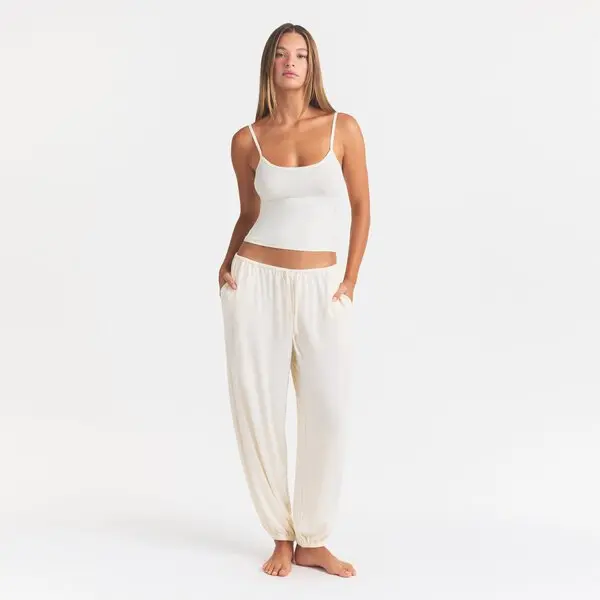 SKIMS Sleep Balloon Pants | White