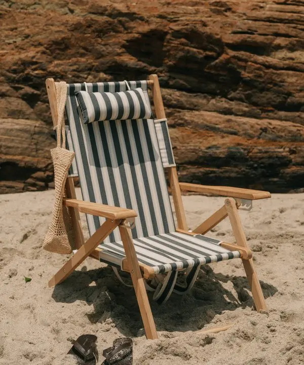 BUSINESS & PLEASURE The Tommy Chair - Stripe