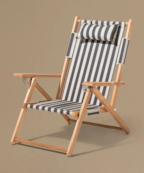 BUSINESS & PLEASURE The Tommy Chair