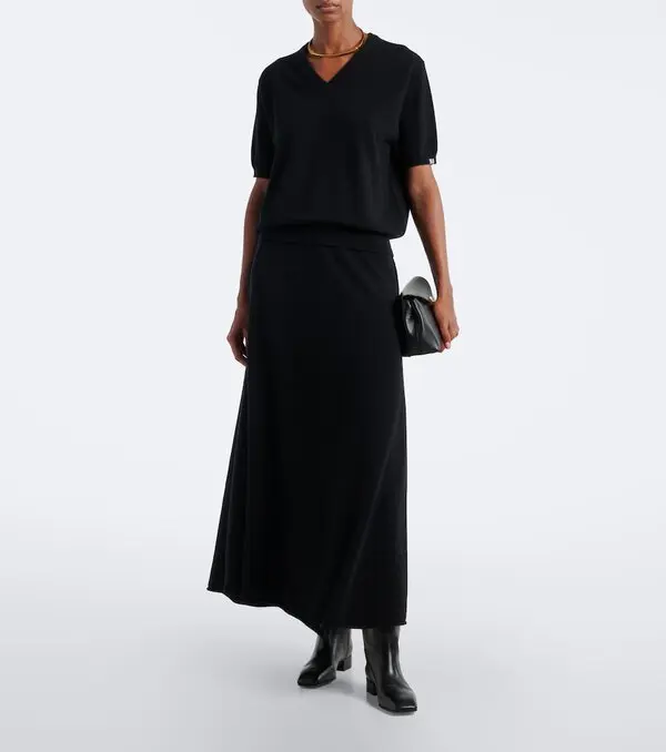Extreme Cashmere N°490 Martina V-neck Sweater - Black