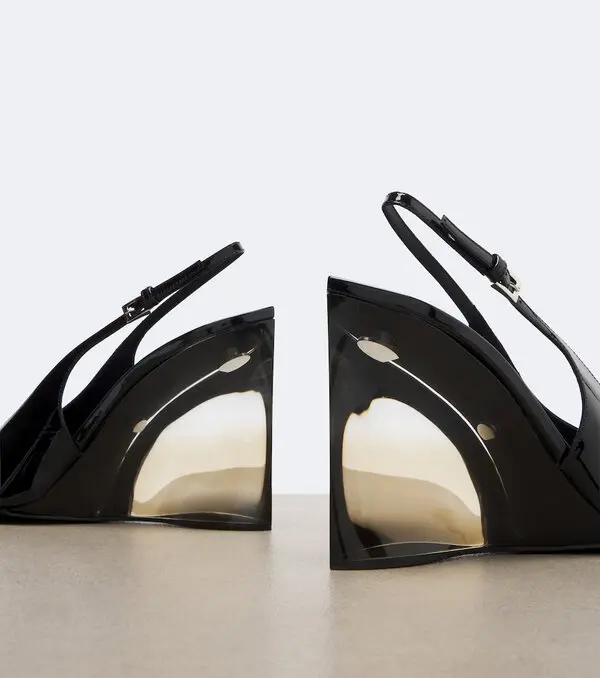 Alaïa Patent Leather Wedge Pumps - Black