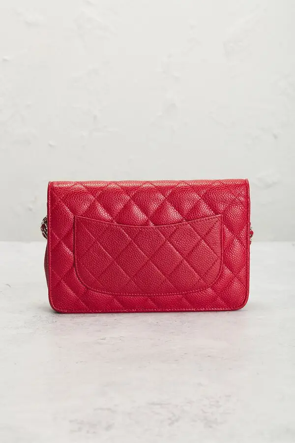 Chanel Caviar Classic Wallet On Chain