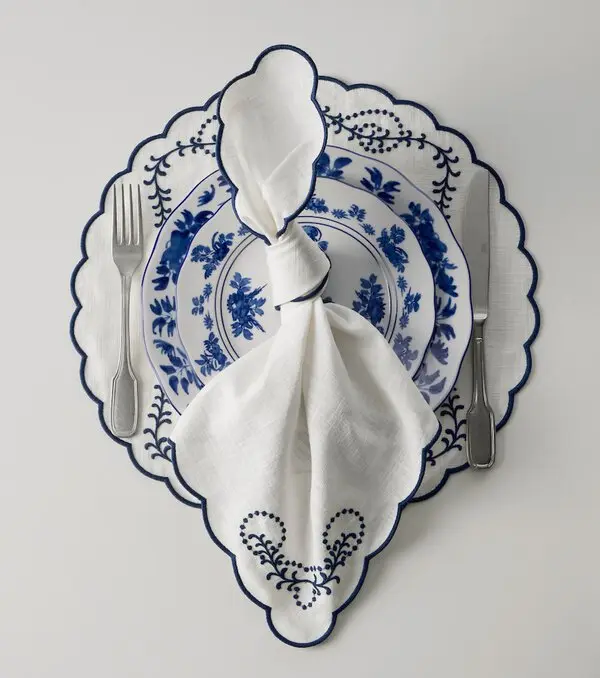 CABANA Embroidered Linen Napkins Set Of 2