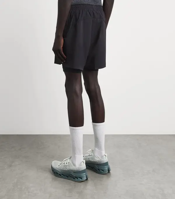 On 2-in-1 Train Shorts