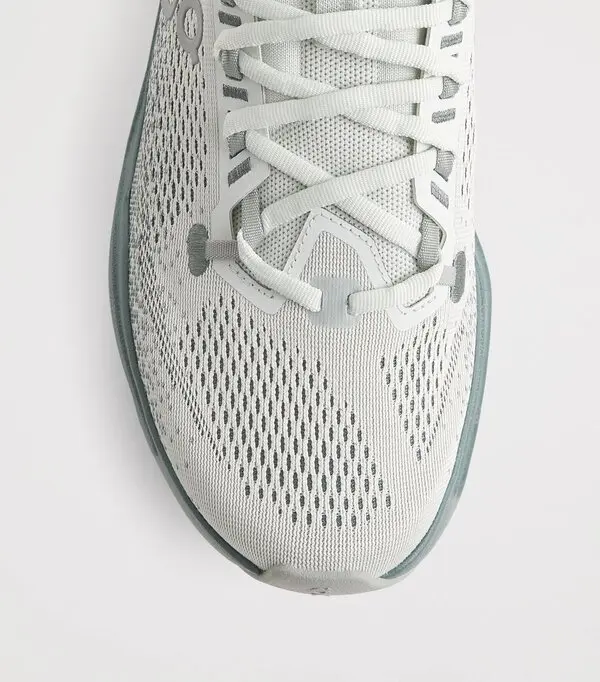 On Cloudsurfer Max Trainers