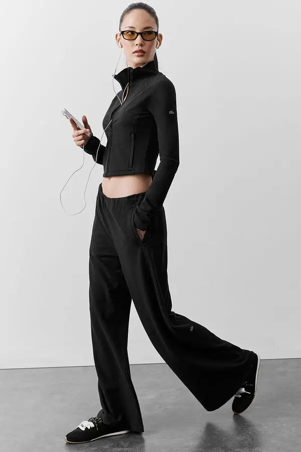 Alo Yoga Sway Mid-rise On The Go Pants - Black