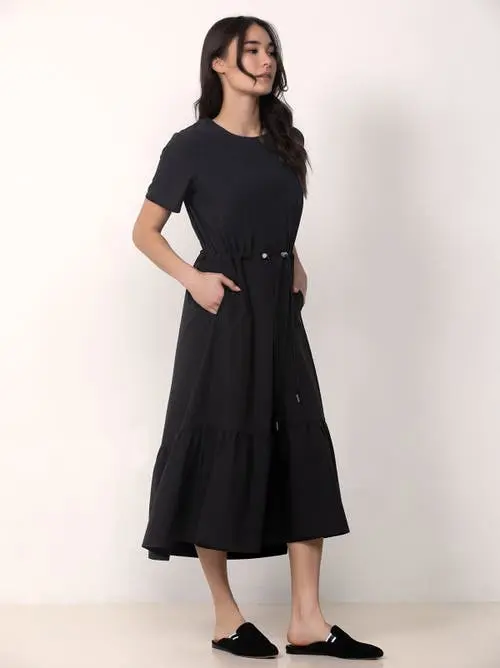 SINGLE STITCH Tiered Midi Dress