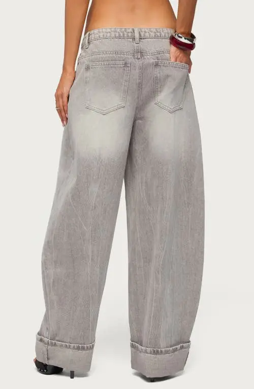 EDIKTED Kella Low Rise Baggy Jeans