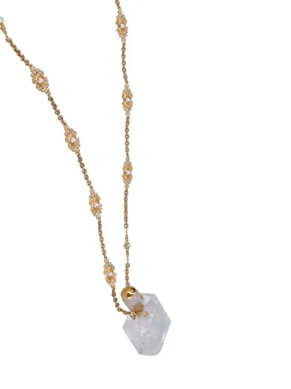Chloé Necklace "vicotrian Pendant