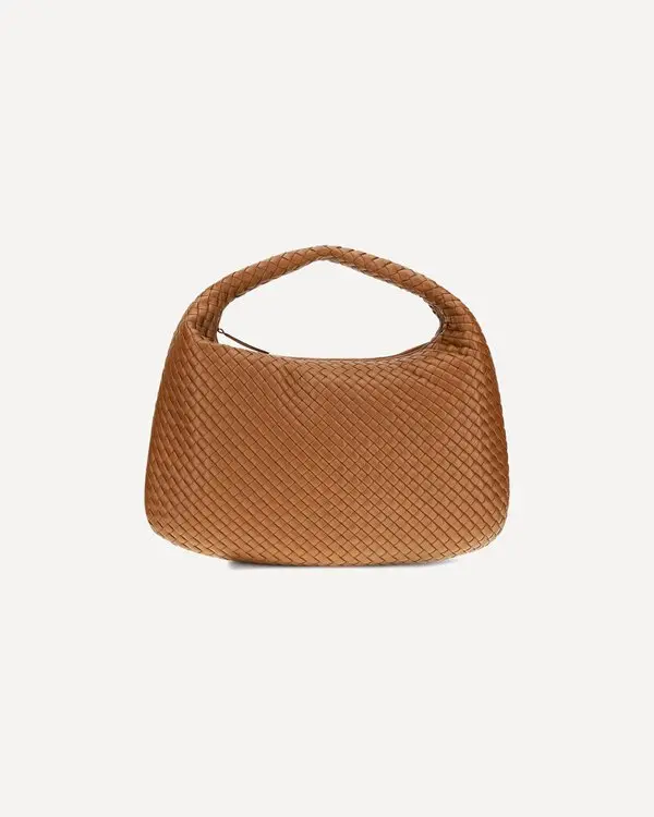 Bottega Veneta Maxi Shoulder Bag - Beige