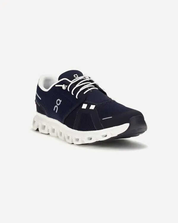On Sneakers Cloud 6