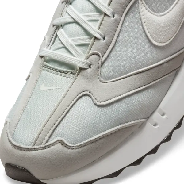Nike Air Max Dawn Shoes
