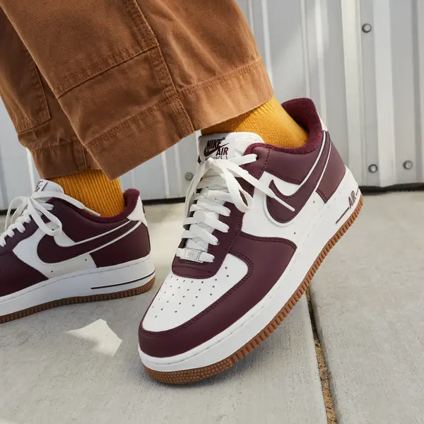 Nike Force 1 '07 Lv8 Sneakers
