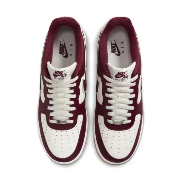 Nike Force 1 '07 Lv8 Sneakers