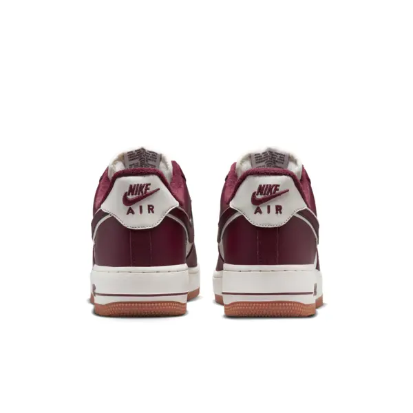 Nike Force 1 '07 Lv8 Sneakers
