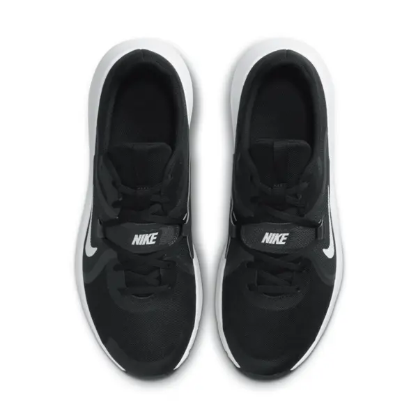 Nike In-season Tr Athletic Sneakers