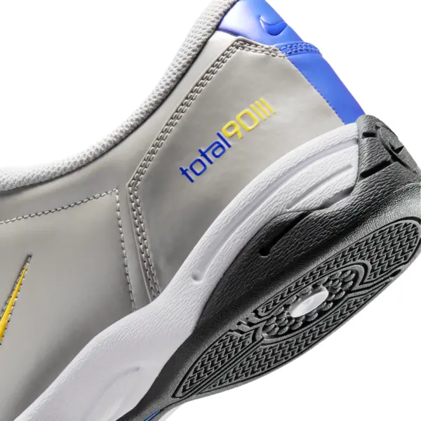 Nike Total 90 Shoes