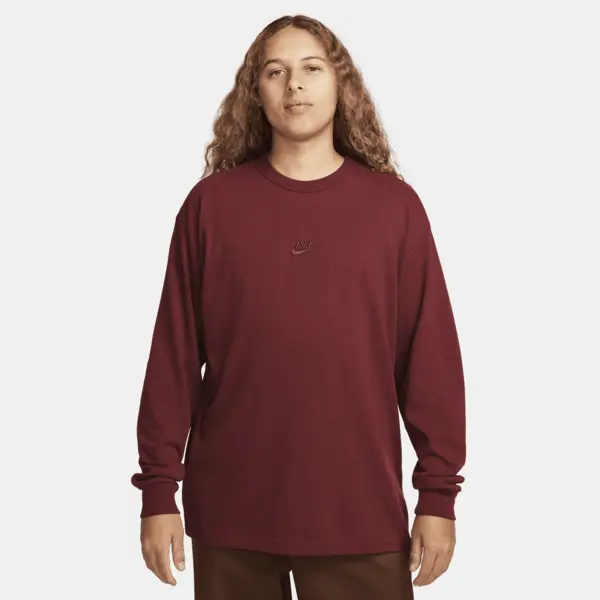 Nike Sportswear Premium Essentials Long-sleeve T-shirt - Red