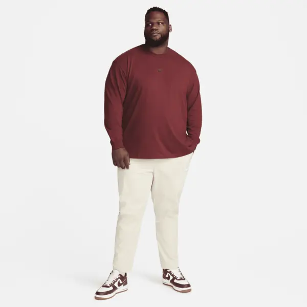 Nike Sportswear Premium Essentials Long-sleeve T-shirt - Red