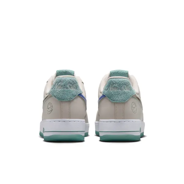 Nike Air Force 1 '07 Shoes