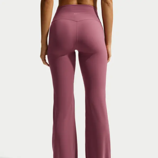 Nike Zenvy High-waisted Flared Leggings - Red