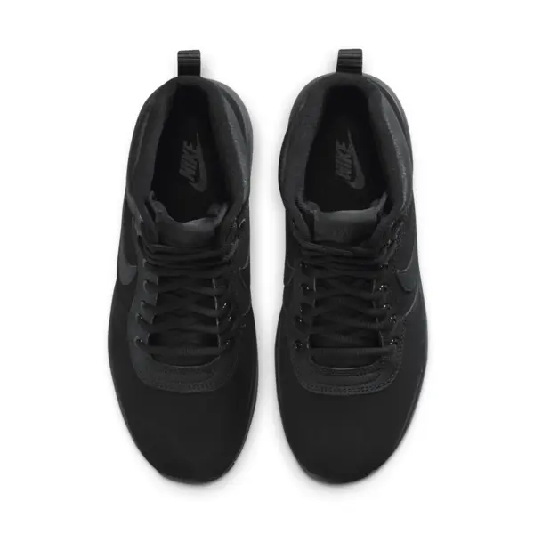 Nike Manoadome Boots