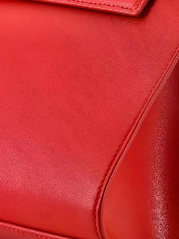 Saint Laurent Manhattan Leather Medium Shoulder Bag - Red