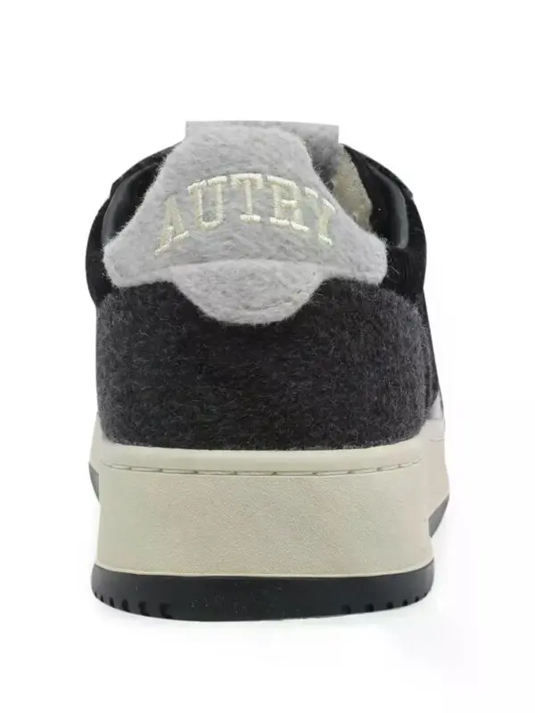 AUTRY Medalist Low Sneakers